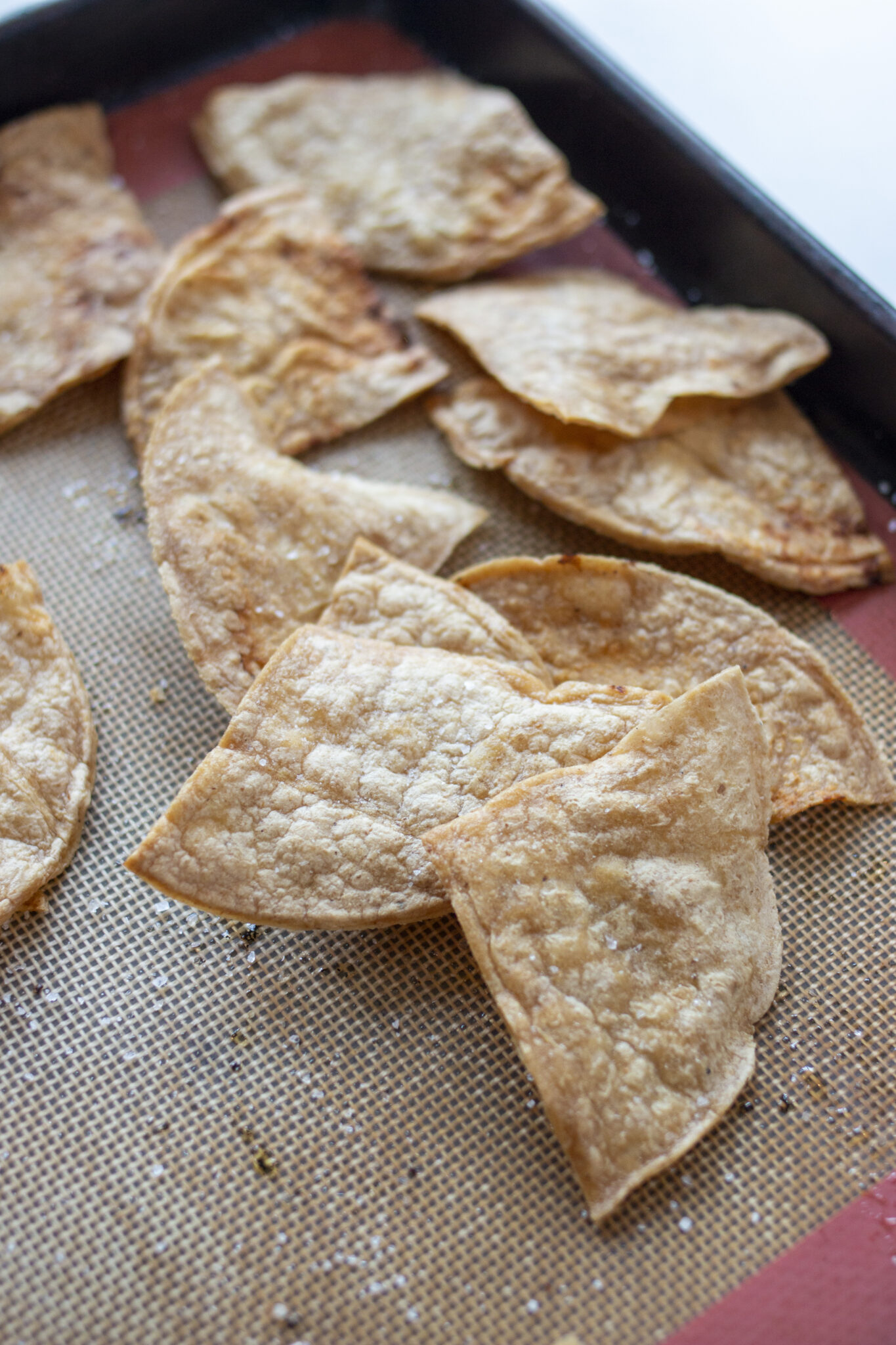 Homemade Salsa and Chips - Everyday Parisian
