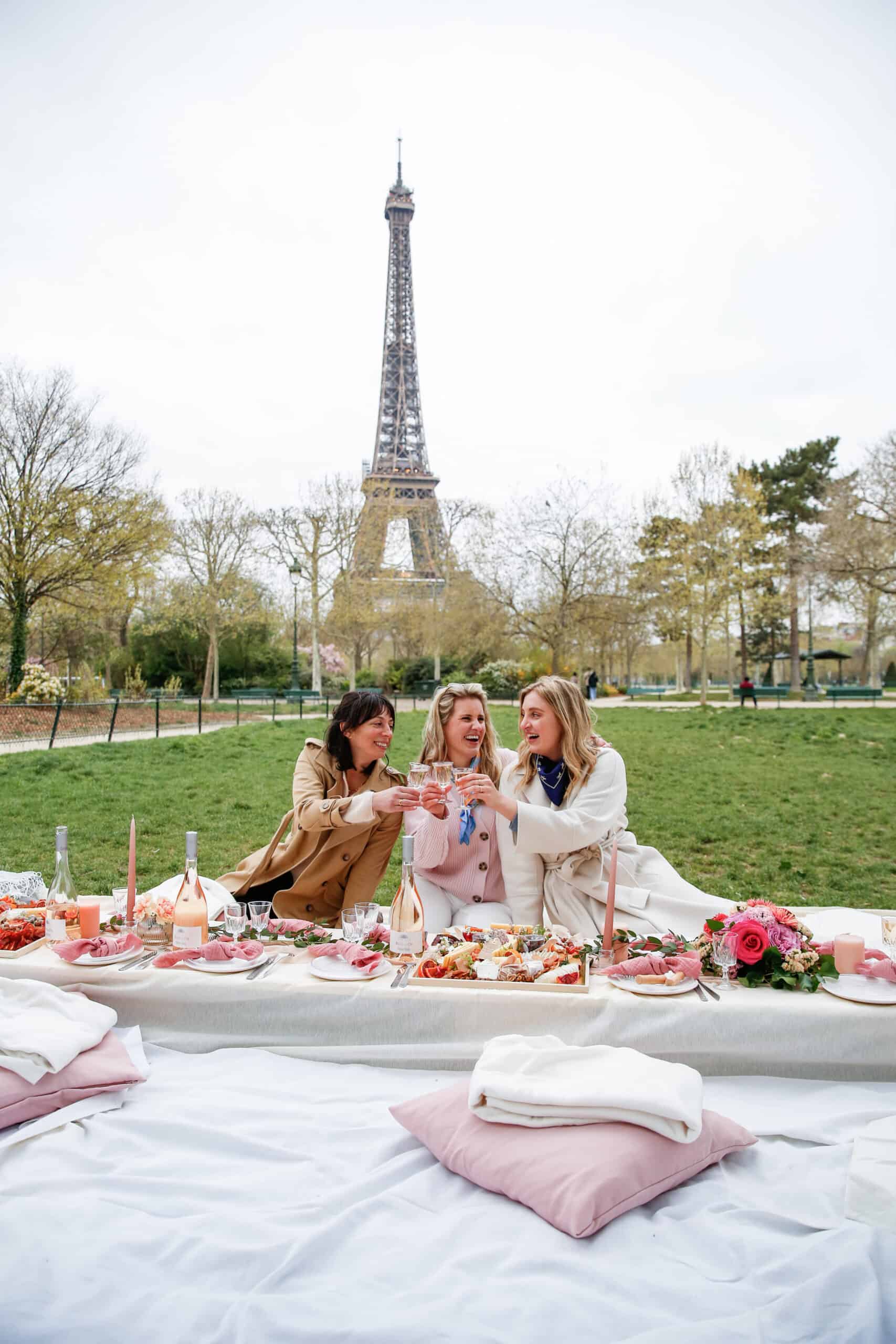 Where to Picnic in Paris - Everyday Parisian