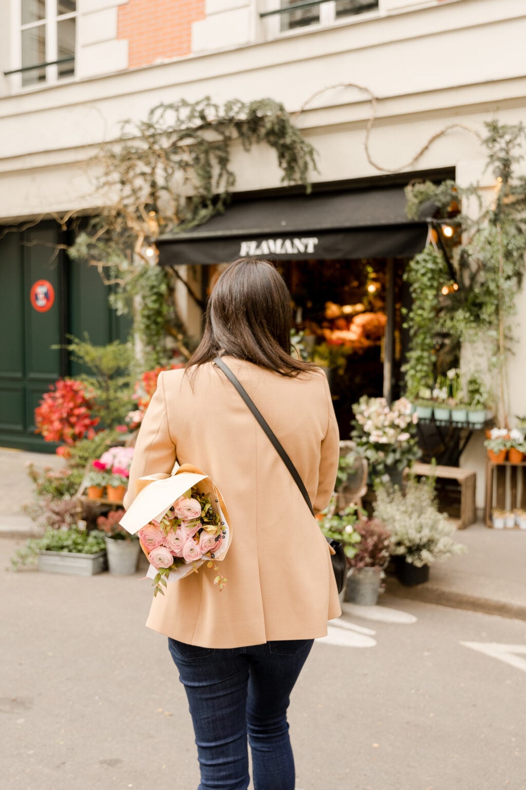 How to Shop the Sézane Archives - Everyday Parisian