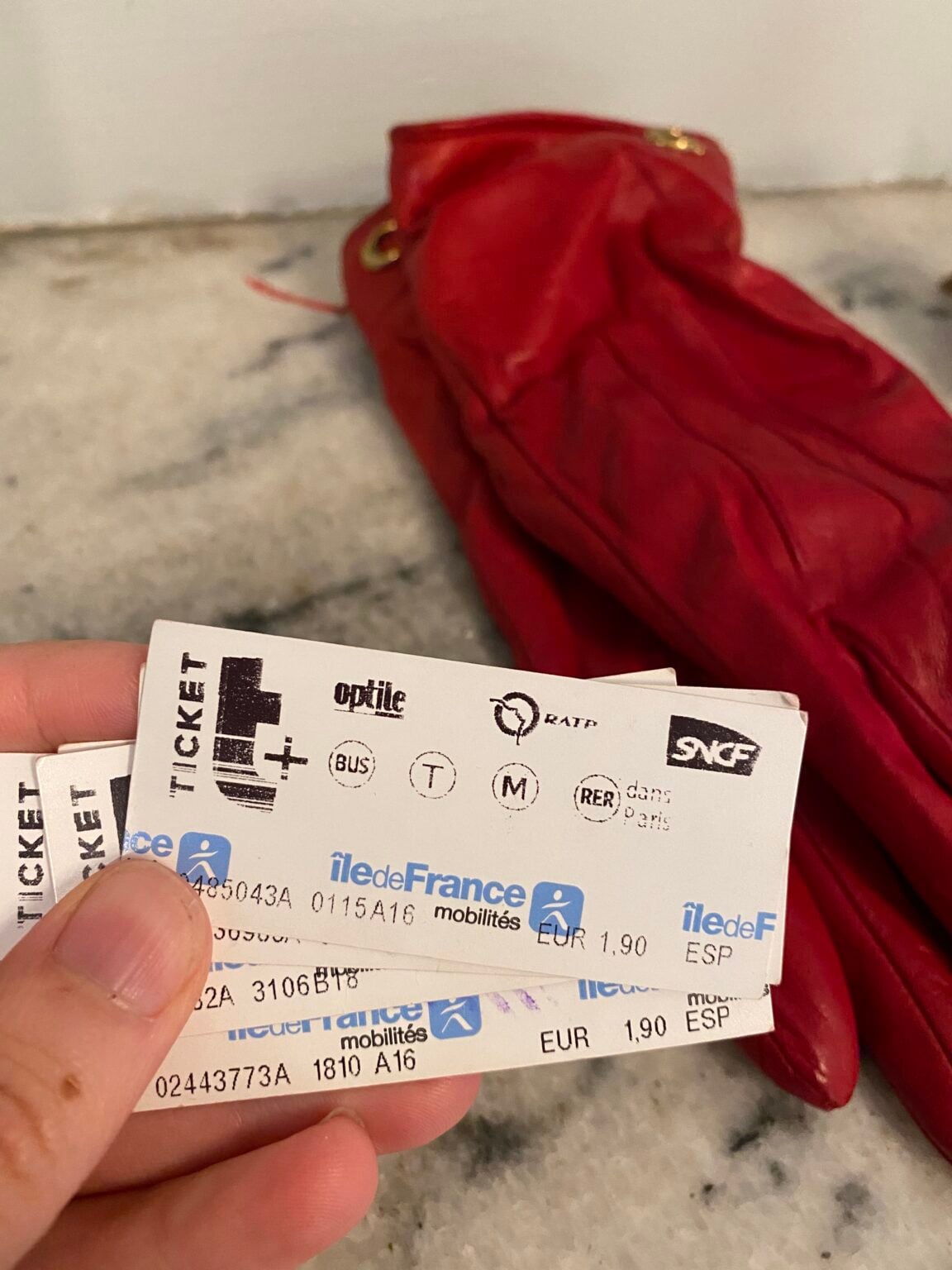 5 Best Ways to Get Around Paris - Everyday Parisian